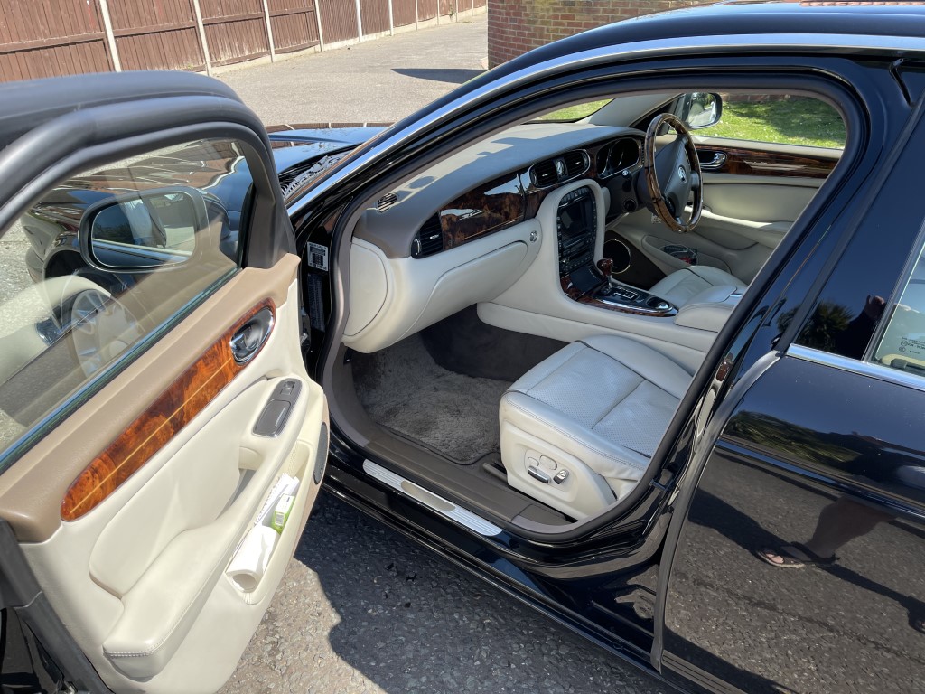 X358 Daimler Super Eight | Jaguar Forum